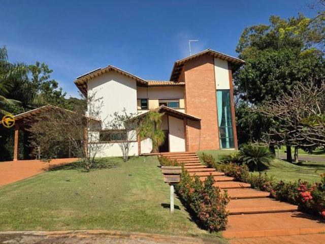 SOBRADO À VENDA – ALDEIA DO VALE