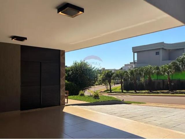 Sobrado a venda Alphaville com 4 suítes com closet, 360 m², lazer R$ 3.150.000,00 Bonfim Paulista