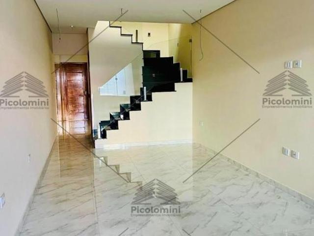 Sobrado à venda,Aricanduva,120 m²,03 quartos, 01 suite com sacada,sala 2 ambientes,cozinha, quintal