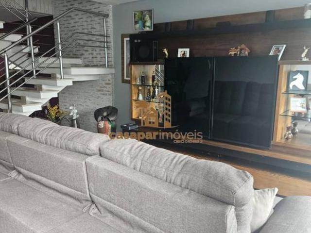 Sobrado à Venda Bairro Assunção com 255m², 3 Dormitórios e Estuda Permuta