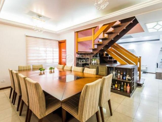 Sobrado à venda bairro Saúde, 4 suítes, 4 vagas próximo ao metrô Praça da Árvore
