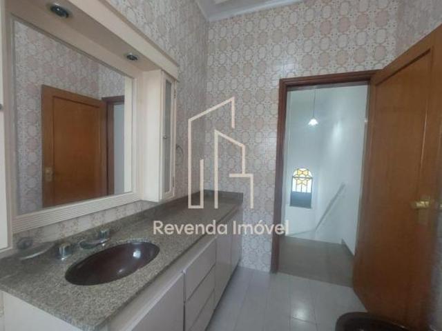 Sobrado a venda de 109m², 2 quartos, 2 banheiros, 2 vagas mais dependencias em Moema