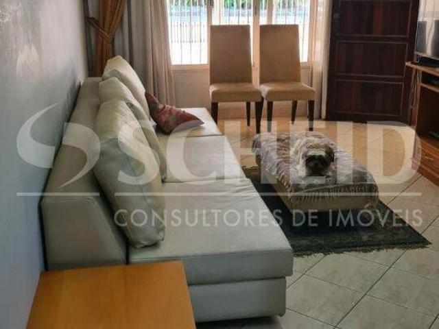Sobrado a venda de 124,00m² útil, com 3 dormitórios, na Cidade Ademar