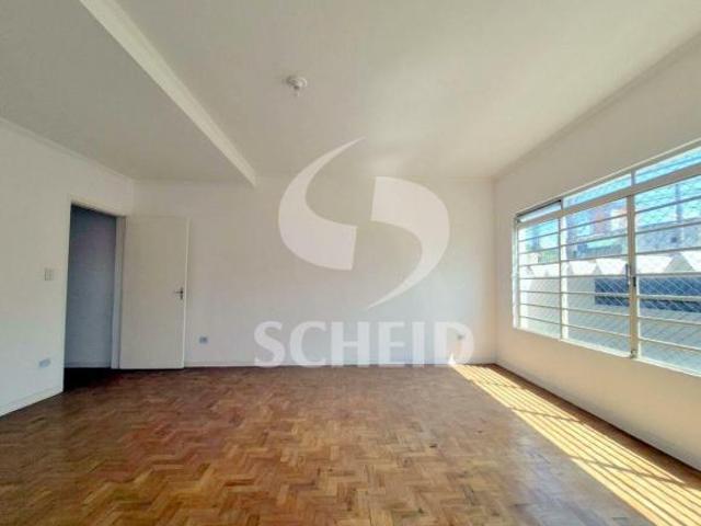 Sobrado a venda de 125,00m² útil, com 3 quartos e 2 vagas no Jardim Prudência