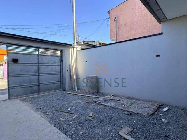 Sobrado à Venda de 122 m² no Jardim Marogogipe Itaquaquecetuba/SP. Com 03 dormitórios