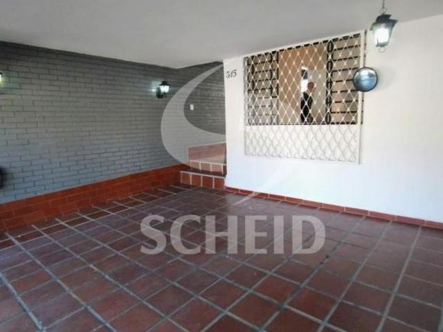 Sobrado a venda de 142,00m² útil, com 3 quartos e 2 vagas no Jardim Canaã !