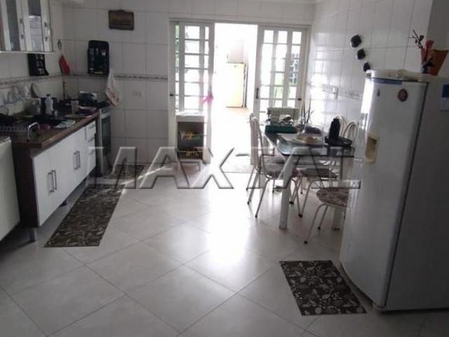Sobrado à venda de 152m² com 3 quartos e 2 vagas na Vila Nova Cachoeirinha
