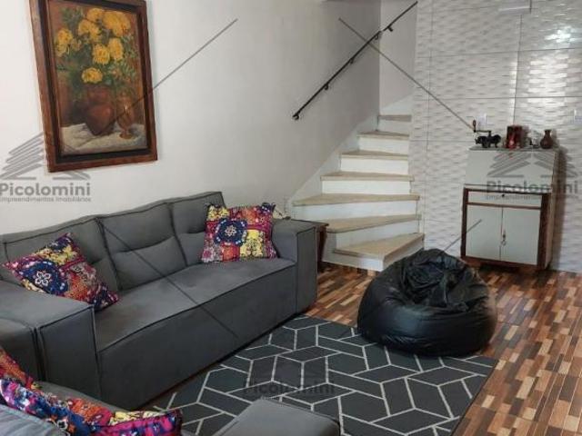 Sobrado a venda de 162 m² no Jardim Saúde, 2 dormitórios, 2 banheiros, lavanderia, área de serviço
