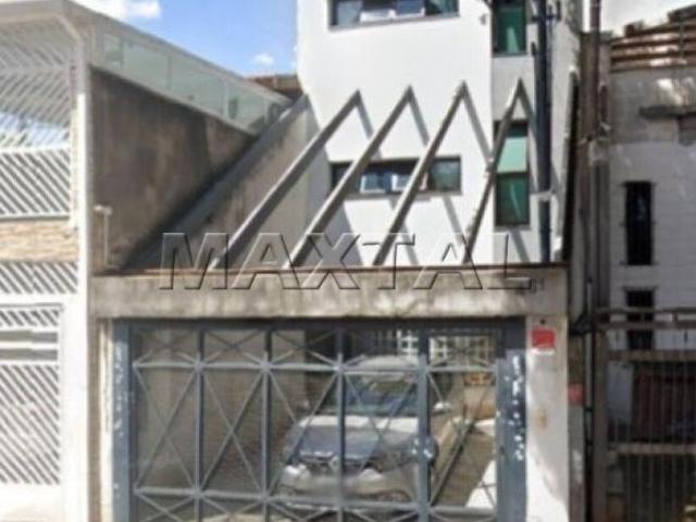 Sobrado à venda de 175m² com 4 quartos e 2 vagas de garagem na Vila Maria Baixa