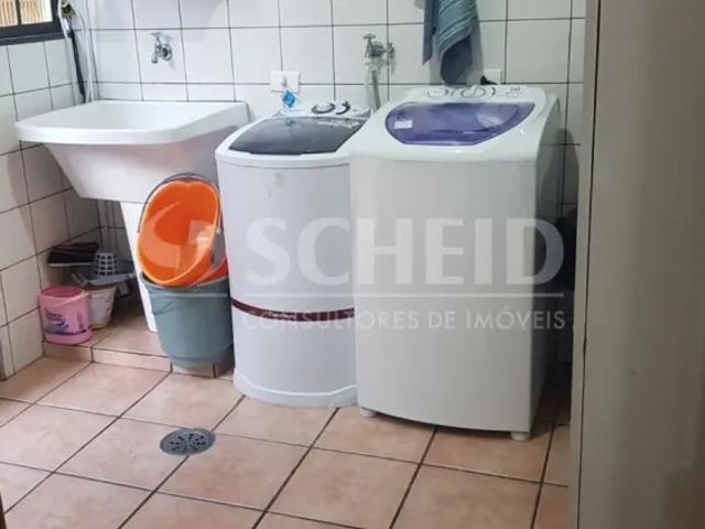 Sobrado A Venda Com Renda 200,00m² útil com 3 quartos na Vila Santa Catarina