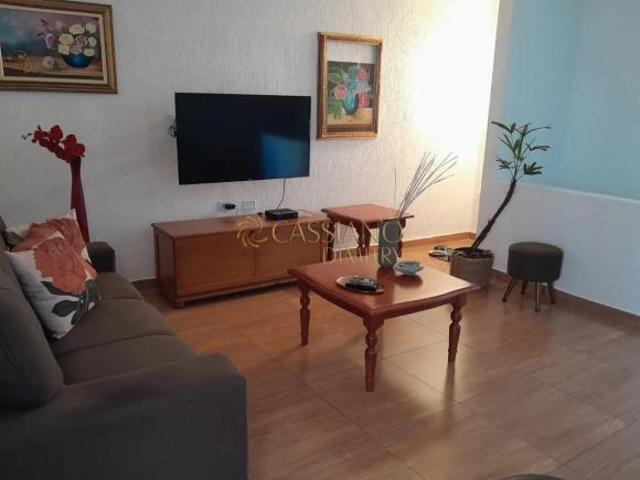 Sobrado à venda de 212m² | 02 dormitórios, sendo 01 suíte e 02 vagas de garagem | Altos de Santana