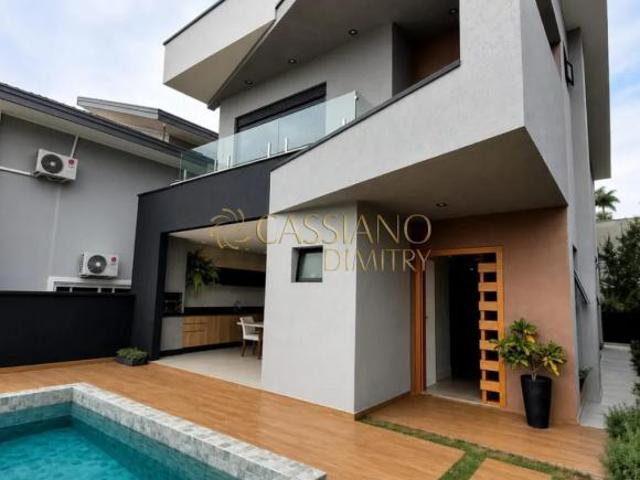 Sobrado à venda de 221m² | 03 dormitórios, sendo 03 suítes e 02 vagas de garagem | Condomínio Altos