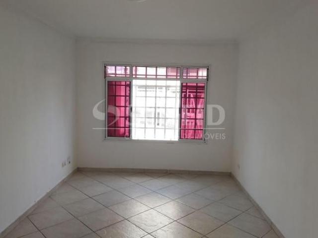 Sobrado à venda de 93,00m² útil, com 3 dormitórios com suíte Garagem na Vila Santa Catarina