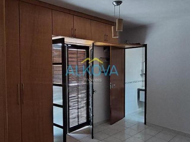 Sobrado à venda e locação 3 Quartos, 1 Suite, 2 Vagas, 170M², Cidade Morumbi, São José dos Campos