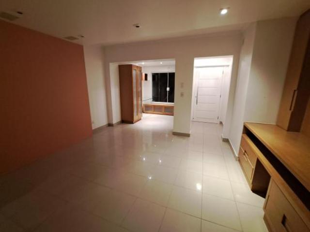 Sobrado à Venda e locação, 4 dormitórios, 4 vagas de garagem,Jardim da Glória, São Paulo, SP