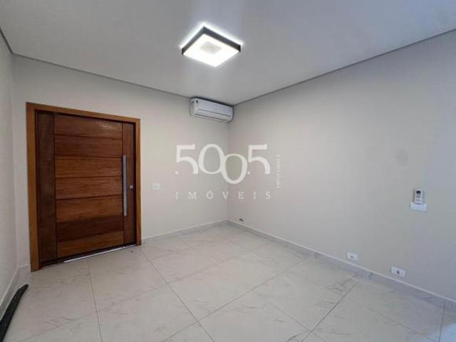 Sobrado à venda e locação no Condomínio Lagos D?Icaraí, com 284 m² e 4 quartos