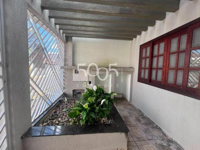 Sobrado à venda e locação no Centro de Itu com 181m² e 3 dormitórios