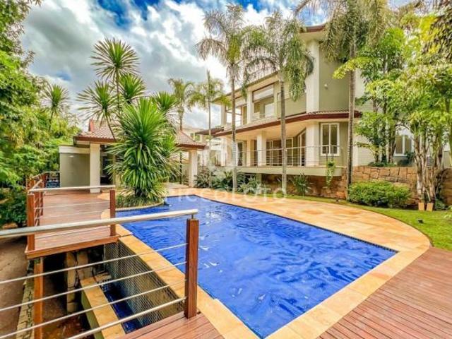Sobrado à venda e para alugar em Campinas, Loteamento Alphaville Campinas, com 4 suítes, com 652 m²