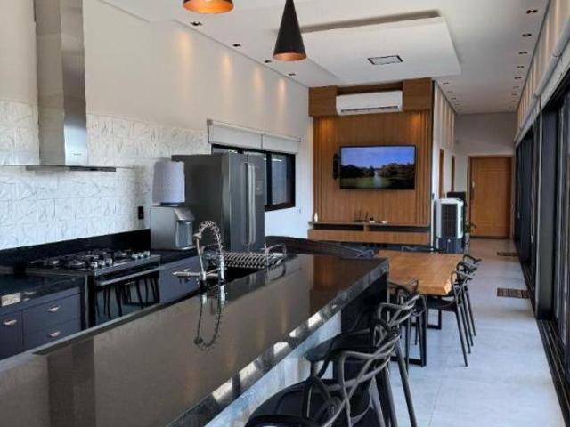 Sobrado a venda em Condominio De Ranchos Residenciais a beira do Rio Tiete Aracatuba