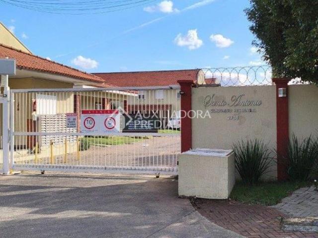 sobrado à venda em condomínio no Bairro Harmonia em Canoas