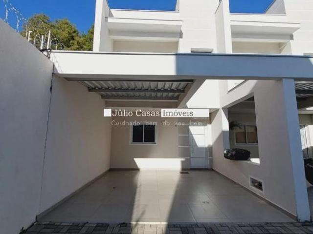 Sobrado á venda em condomínio Sorocaba