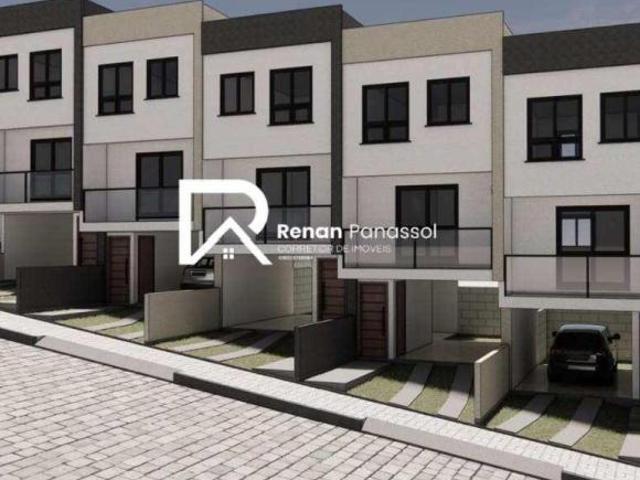 Sobrado à venda em Caxias do Sul, Colina sorriso, com 3 quartos, 104,55m²