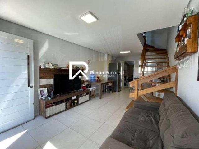 Sobrado à venda em Caxias do Sul, Desvio Rizzo, com 2 quartos, 65m²