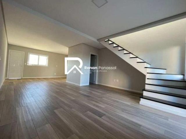 Sobrado à venda em Caxias do Sul, Nossa Senhora das Graças, com 3 quartos, 126m²