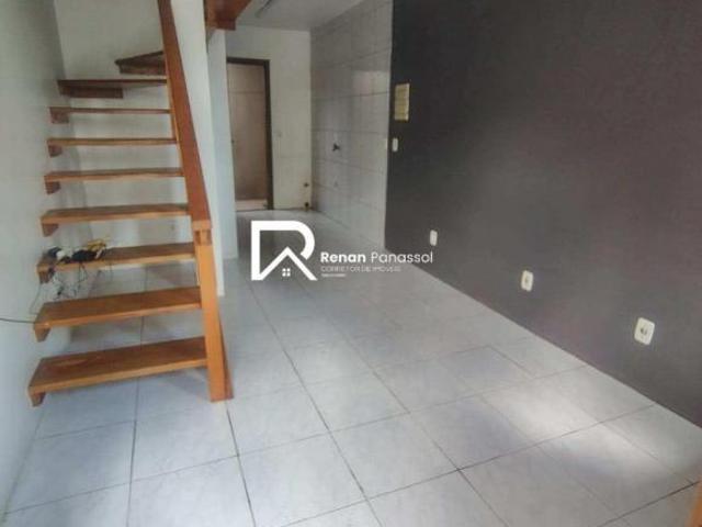 Sobrado à venda em Caxias do Sul, Nossa Senhora de Fátima, com 2 quartos, 44,00m²