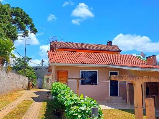 Sobrado à venda em Campo Largo/PR