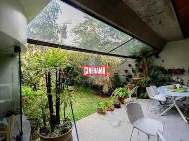 Sobrado à venda em Campestre Santo André | Cinerama Imóveis