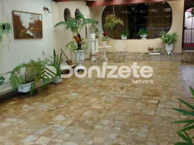 Sobrado à venda em Campestre, Santo André: 3 quartos, varanda gourmet e 4 vagas