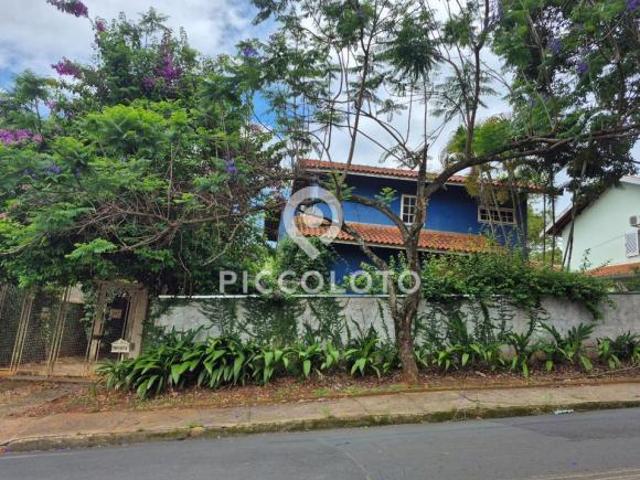 Sobrado à venda em Campinas, Cidade Universitária, com 2 suítes, com 120.44 m²