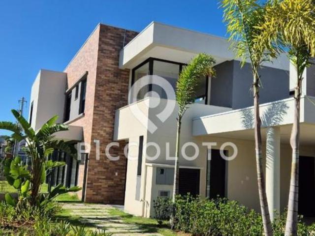 Sobrado à venda em Campinas, Alphaville Dom Pedro, com 3 suítes, com 242.13 m²