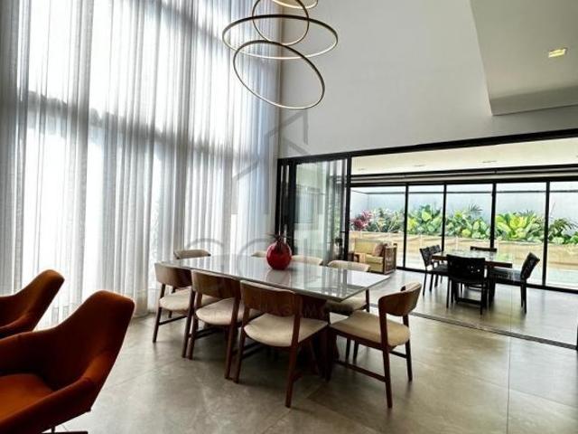 Sobrado à venda em Campinas, Alphaville Dom Pedro, com 4 suítes, com 362.64 m²