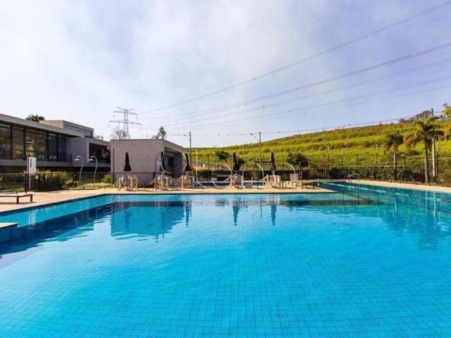 Sobrado à venda em Campinas, Alphaville Dom Pedro, com 5 suítes, com 455.87 m²