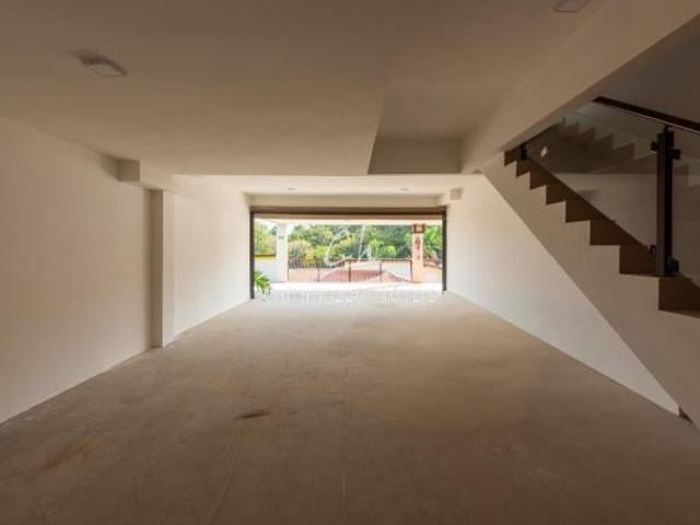 Sobrado à venda em Campinas, Bairro das Palmeiras, com 3 suítes, com 237.1 m², Bothanica Gramado