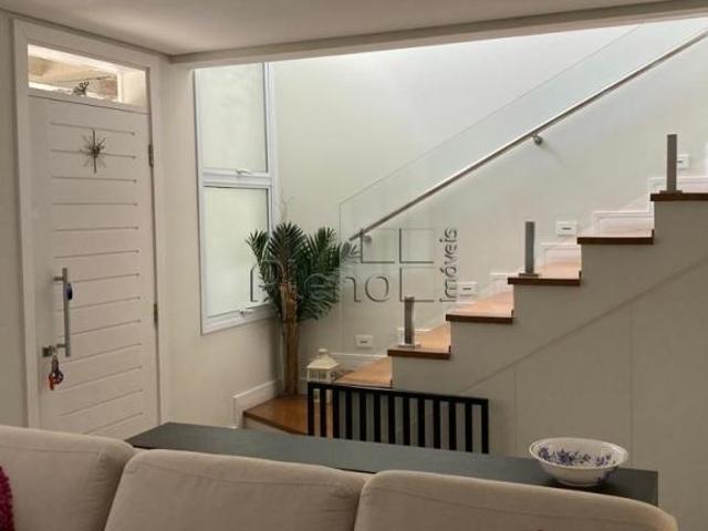 Sobrado à venda em Campinas, Bairro das Palmeiras, com 3 quartos, com 110 m²