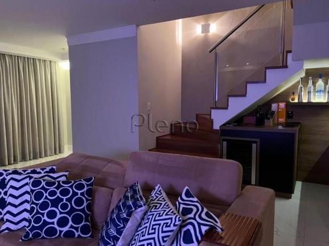 Sobrado à venda em Campinas, Bairro das Palmeiras, com 3 quartos, com 160.74 m²
