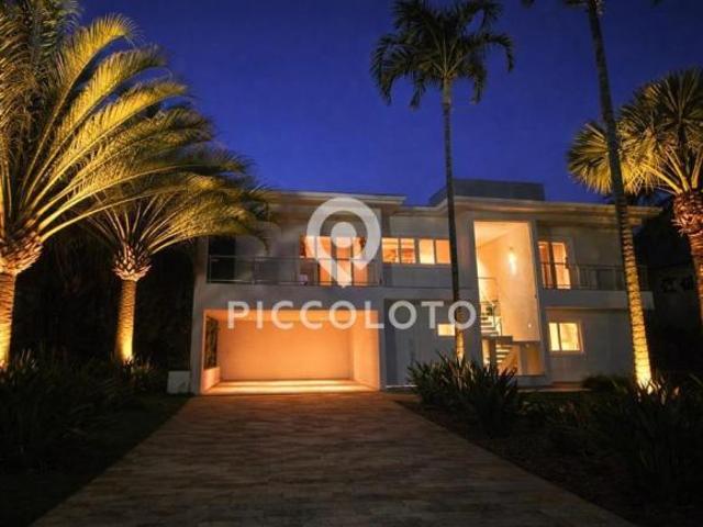 Sobrado à venda em Campinas, Barão Geraldo, com 4 suítes, com 419 m², Condomínio Residencial Colina