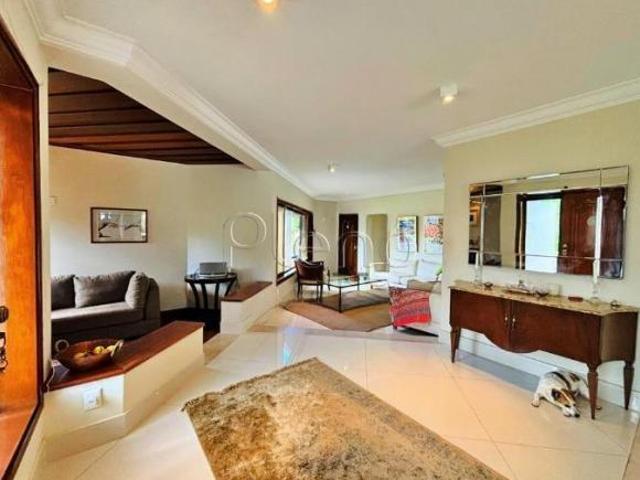 Sobrado à venda em Campinas, Jardim Madalena, com 4 suítes, com 421.19 m², Vila Verde