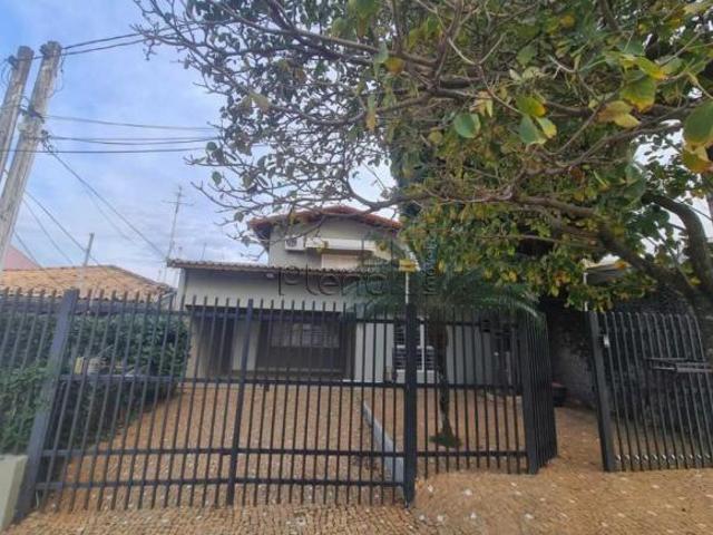 Sobrado à venda em Campinas, Jardim Aurélia, com 5 quartos, com 264.53 m²