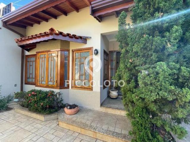Sobrado à venda em Campinas, Jardim Aurélia, com 5 quartos, com 287 m²