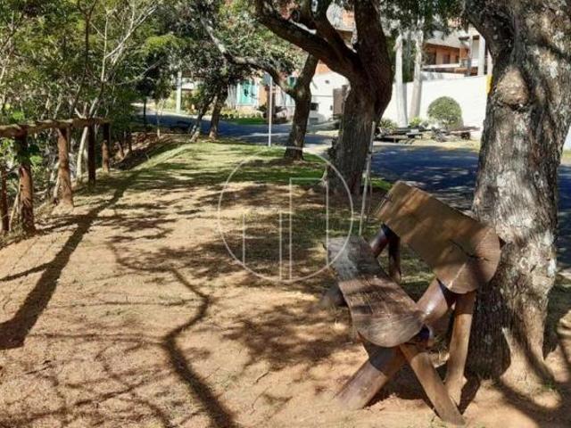 Sobrado à venda em Campinas, Jardim Botânico Sousas, com 3 suítes, com 325.52 m²