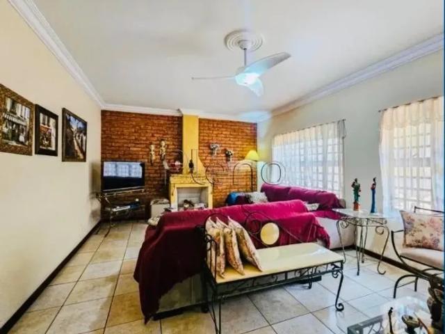 Sobrado à venda em Campinas, Jardim Chapadão, com 3 suítes, com 302 m²