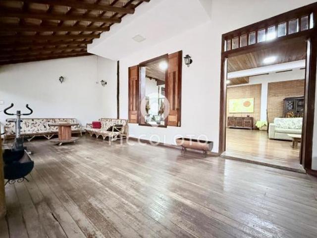 Sobrado à venda em Campinas, Jardim Chapadão, com 3 suítes, com 520 m²