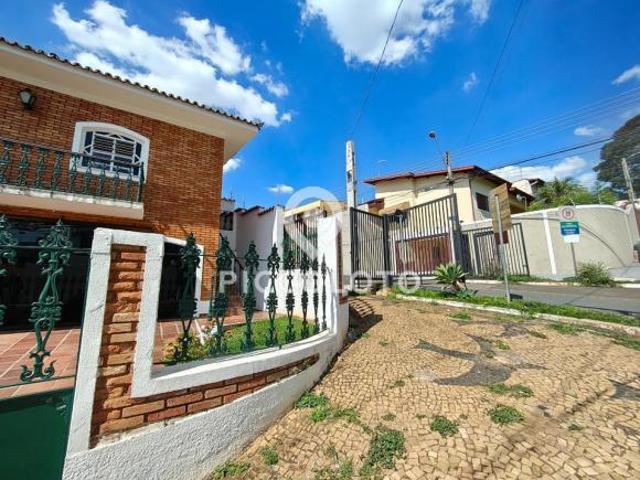 Sobrado à venda em Campinas, Jardim Guarani, com 4 quartos, com 215.77 m²