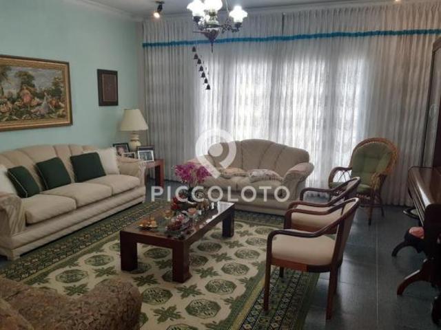 Sobrado à venda em Campinas, Jardim Guarani, com 4 quartos, com 449.02 m²