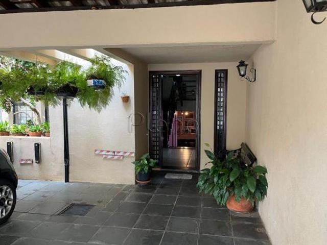 Sobrado à venda em Campinas, Jardim Paraíso, com 4 quartos, com 270 m²