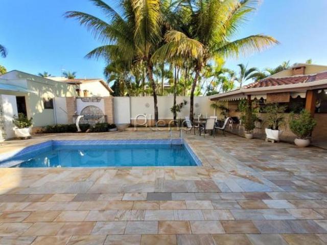 Sobrado à venda em Campinas, Jardim Santana, com 6 quartos, com 415.85 m²